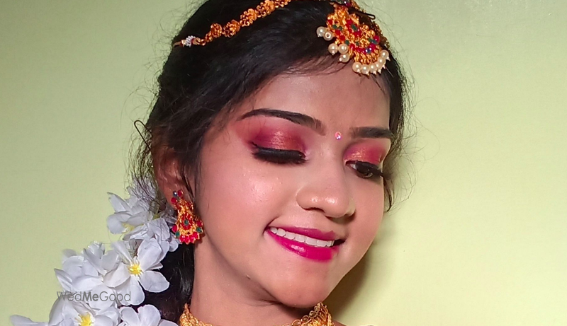 Nilam's Makeover - Price & Reviews | Mumbai Makeup Artist