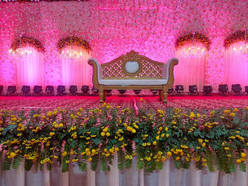 Flower of Fortune - Price & Reviews | Varanasi Decorator