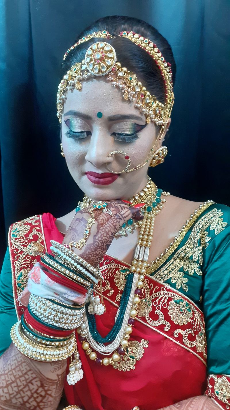 Geetz Makeover - Price & Reviews | Rajkot Makeup Artist
