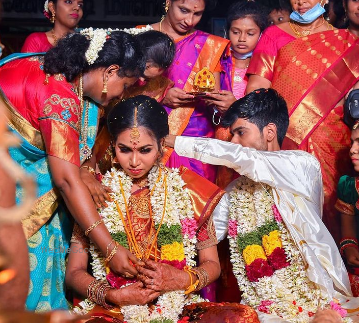 Mani Studios - Price & Reviews | Chennai Photographer