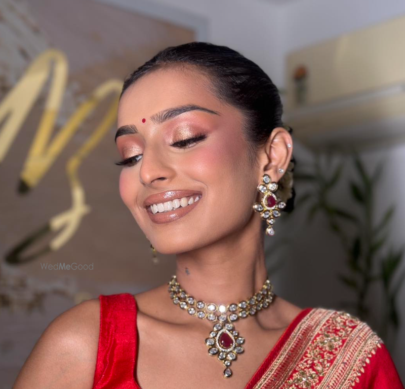 Asha Singh Makeup Artist - Price & Reviews | Gurgaon Makeup Artist