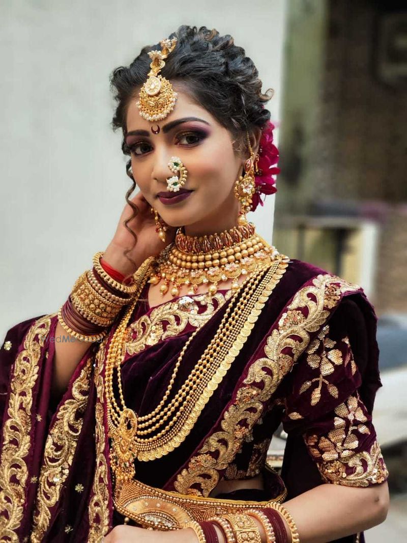 Riana Ravishing Beauty Salon - Price & Reviews | Thane Makeup Artist