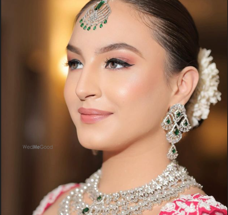 Pradnya Prabhu - Price & Reviews | Goa Makeup Artist