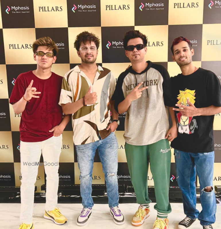 B Unique Crew Dance Troop - Mumbai | Wedding Entertainment Services