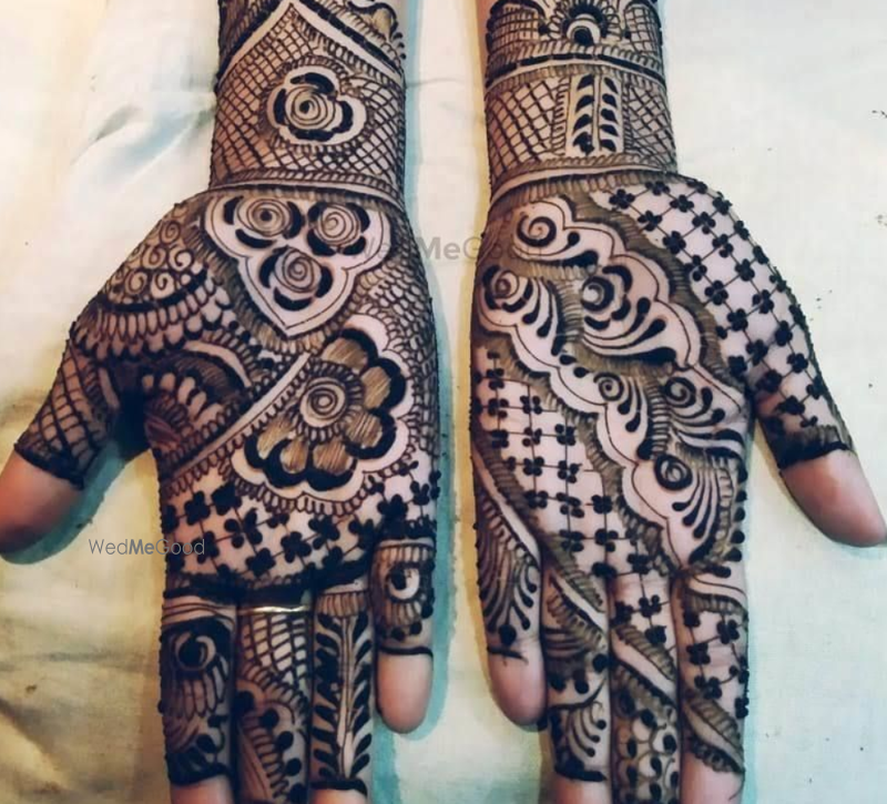Ram Mehandi Artist - Park Circus, Kolkata | Price & Reviews