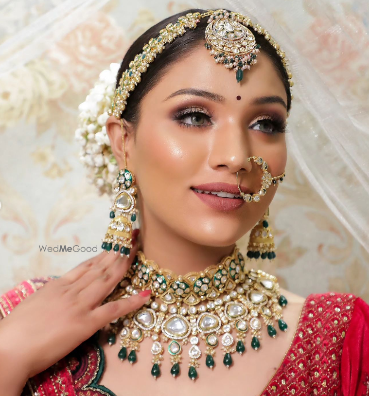 Keraluxe Salon - Price & Reviews | Vadodara Makeup Artist
