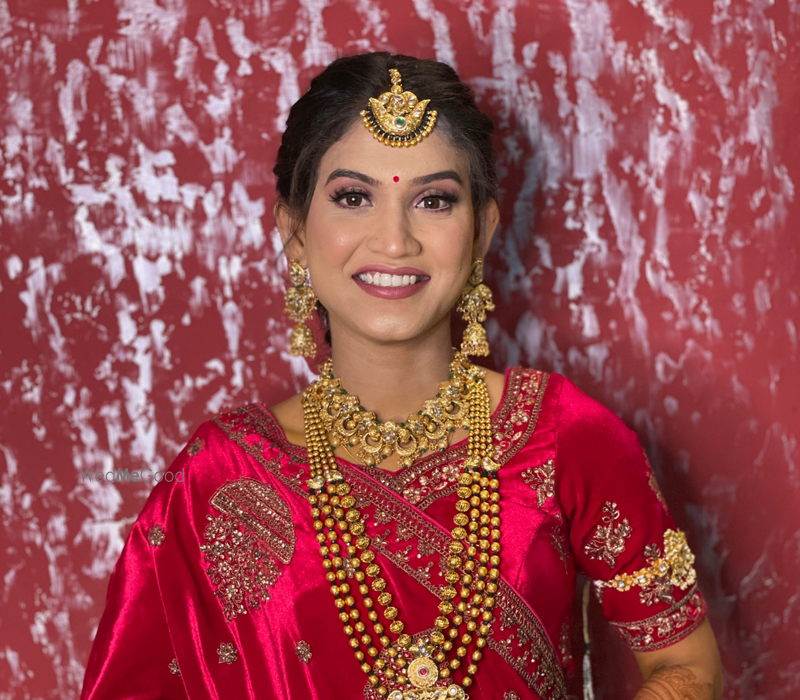 Glitz Makeup Studio - Price & Reviews | Nanded Makeup Artist