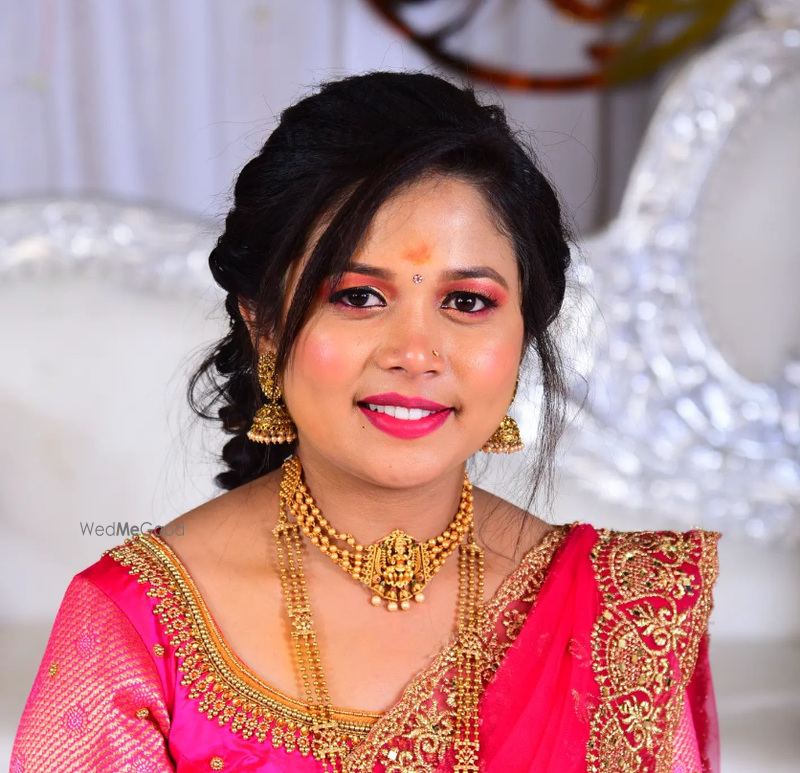 Makeover with Divya - Price & Reviews | Bangalore Makeup Artist