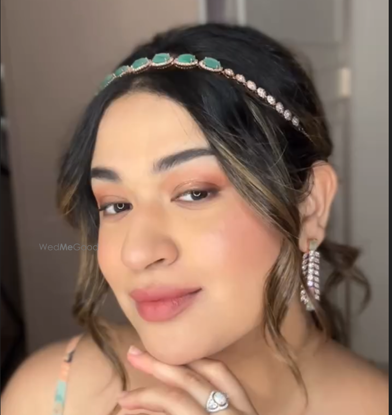 Tanisha Blends - Price & Reviews | Delhi NCR Makeup Artist