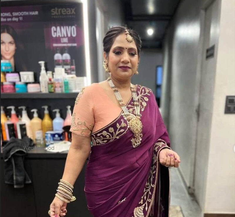 Beyond Cut Luxury Salon - Price & Reviews | Delhi NCR Makeup Artist