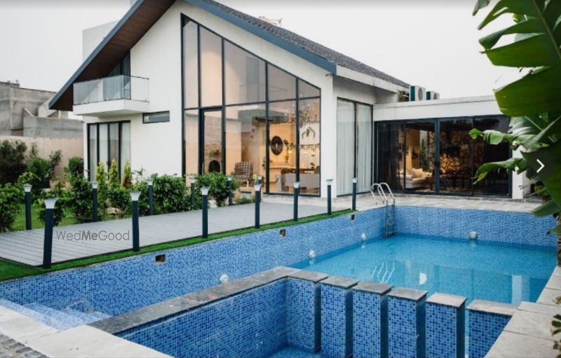 Midnight Meadows - Book for Pre Wedding Shoot