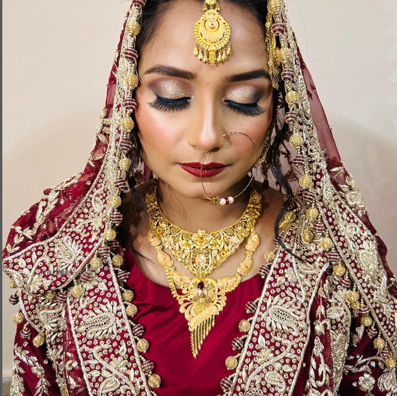 Top Notch by Hinaa - Price & Reviews | Lucknow Makeup Artist