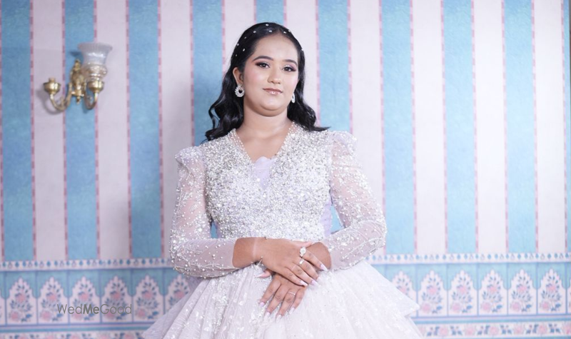 Heenal Makeover - Price & Reviews | Ahmedabad Makeup Artist