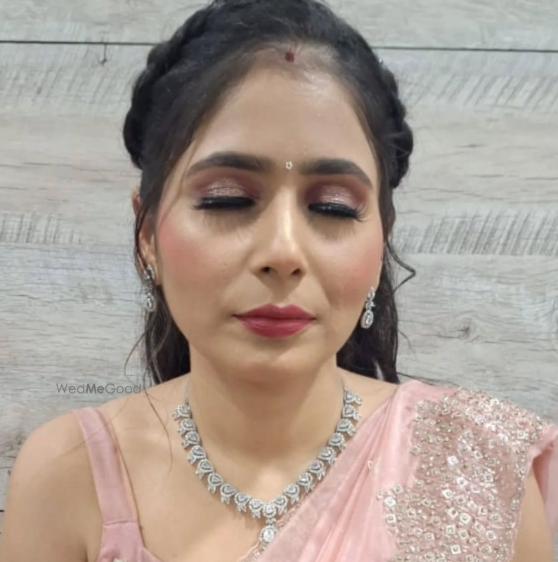 New Rex Unisex Salon - Price & Reviews | Faridabad Makeup Artist