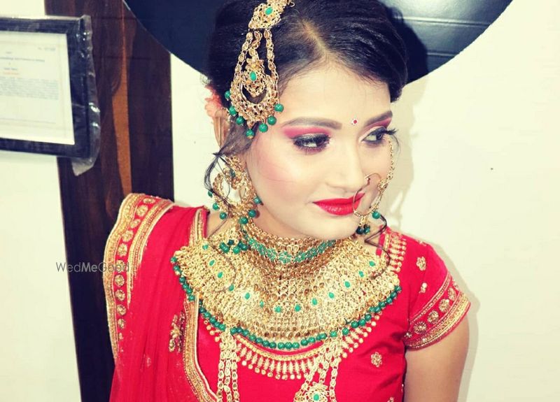 Mahika Makeover - Price & Reviews | Surat Makeup Artist