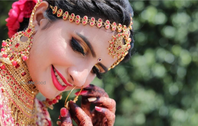 Jina Makeovers - Price & Reviews | Mumbai Makeup Artist