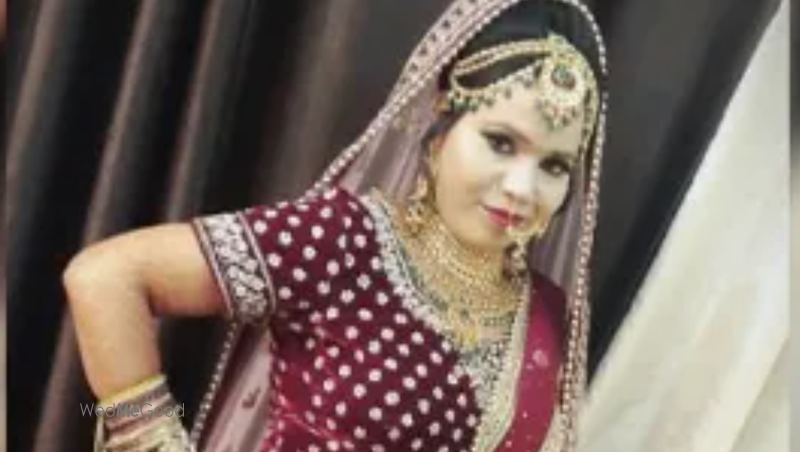 Dimple Beauty Parlour And Salon - Price & Reviews | Delhi NCR Makeup Artist