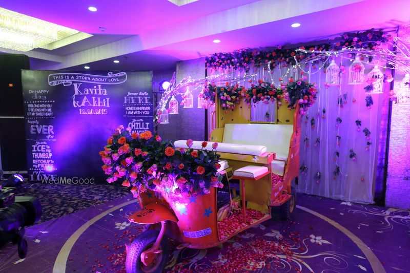 Photo of auto rickshaw photobooth