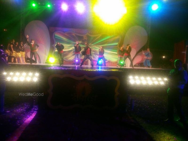 D Cube Dance Studio - Alambagh, Lucknow | Price & Videos