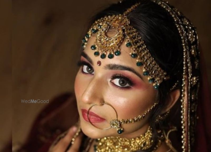 Rushil Gupta Makeovers - Price & Reviews | Ghaziabad Makeup Artist