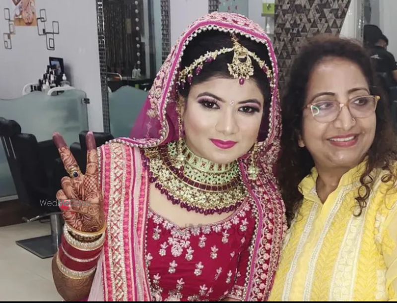 Sahiba Unisex Salons - Price & Reviews | Delhi NCR Makeup Artist