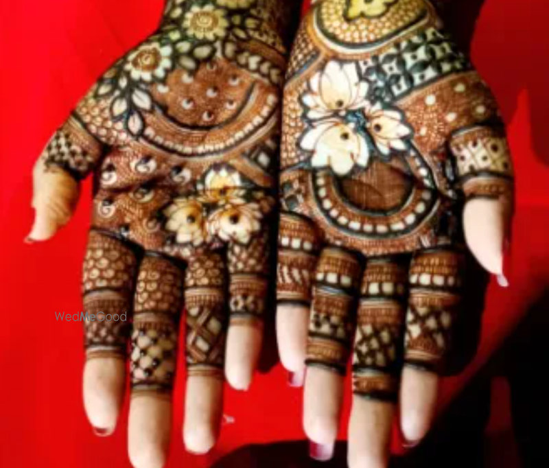 Trishna's Mehandi - Near Kolkata Airport, Kolkata | Price & Reviews