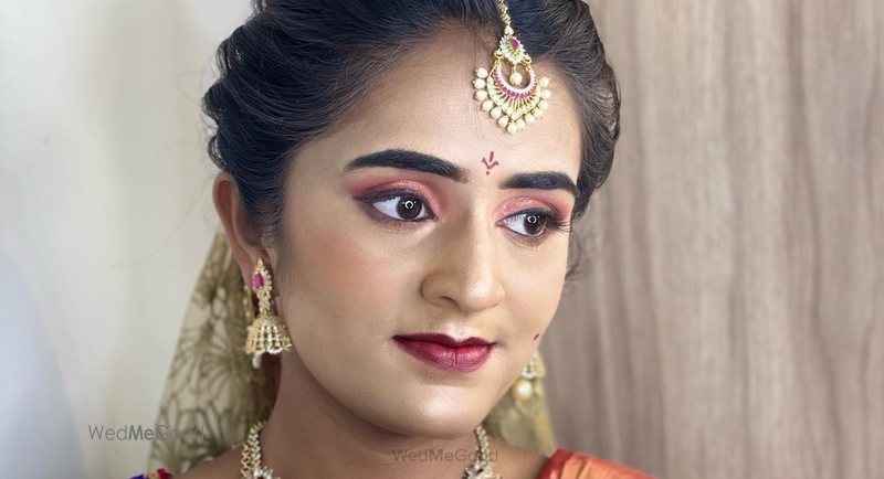 Makeovers by Myra - Price & Reviews | Hyderabad Makeup Artist