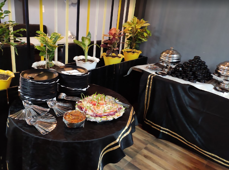Supreme Kitchen - Gurgaon | Price, Menu & Reviews