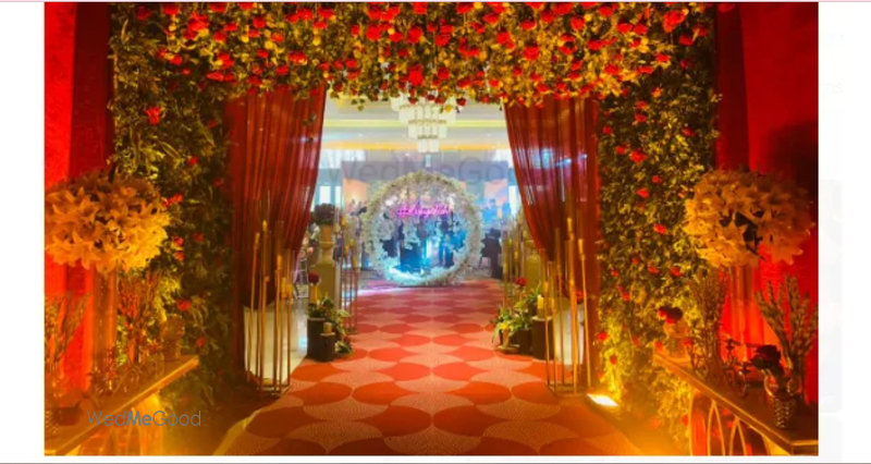 Helping Hosts - Wedding Planners | Price & Reviews