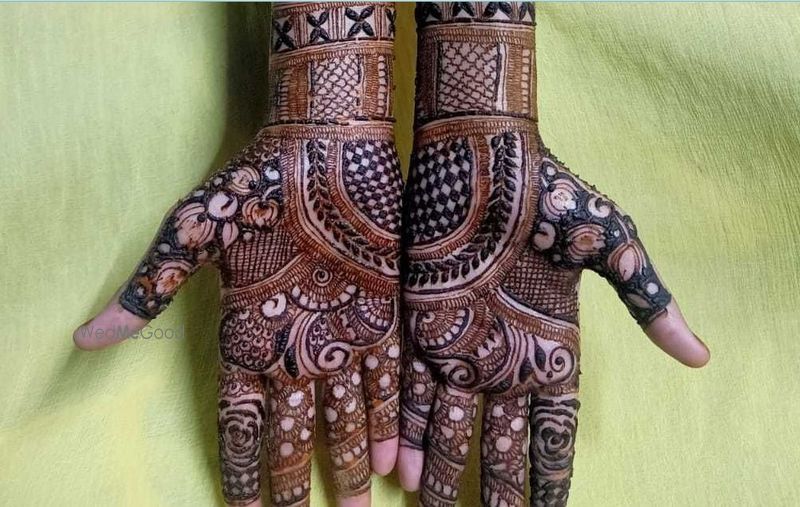 Bombay Mehndi Designers - Thane, Thane | Price & Reviews