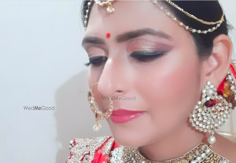 Glimmer Gloss Makeover by Pooja - Price & Reviews | Bangalore Makeup Artist