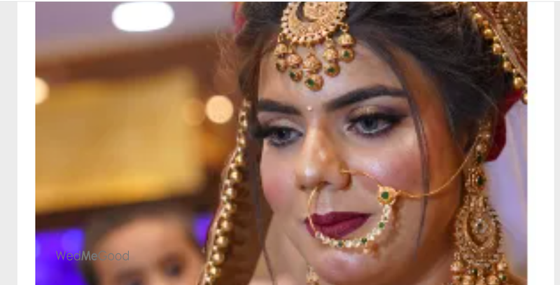 DK Makeovers - Price & Reviews | Delhi NCR Makeup Artist