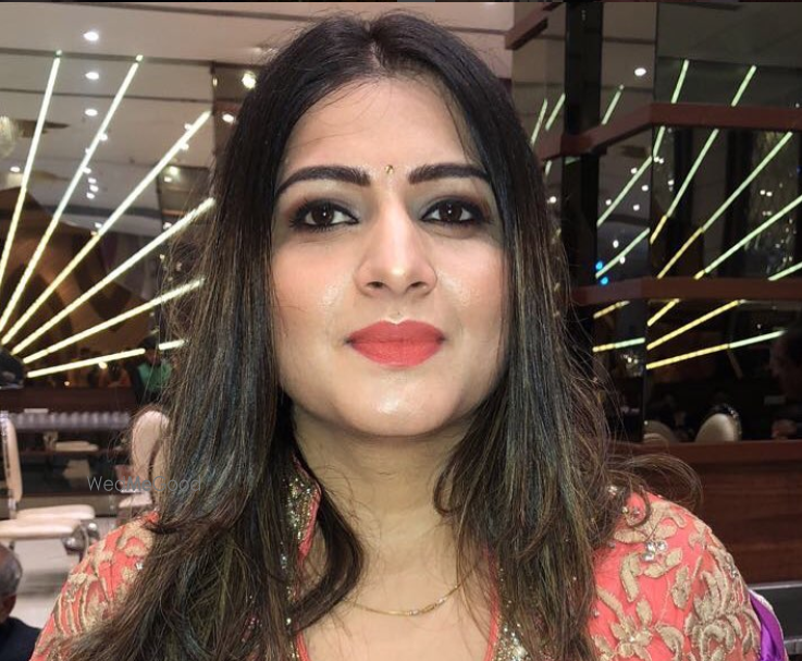 Senora - Price & Reviews | Delhi NCR Makeup Artist