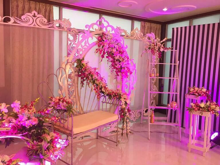 Event Me Up - Price & Reviews | Surat Decorator
