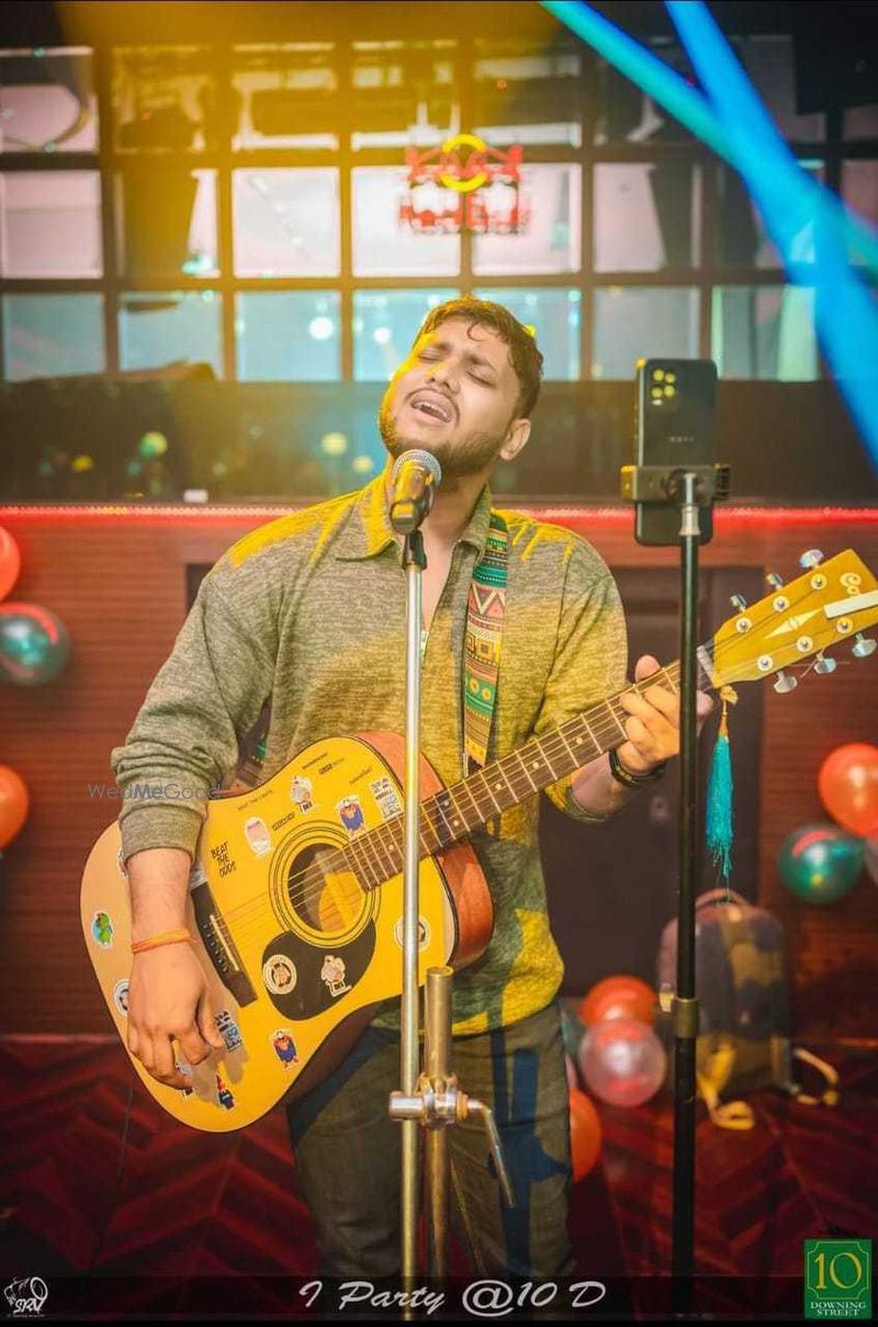 Shubh Sharma Official - Kolkata | Wedding Entertainment Services