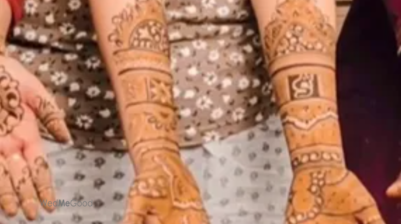 Jaipuri Mehandi Artist - Bandra, Mumbai | Price & Reviews