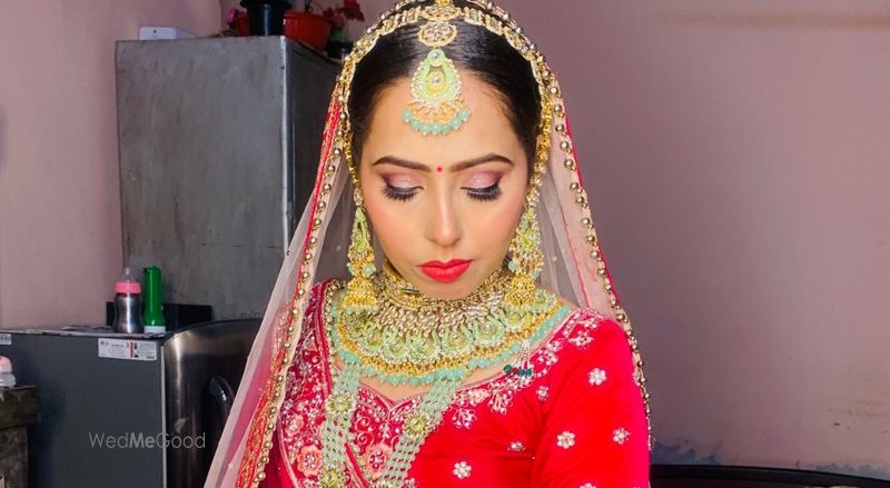 Ayushi Dhaka Makeovers - Price & Reviews | Faridabad Makeup Artist