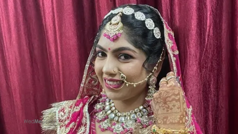 Dipti Makeover - Price & Reviews | Ahmedabad Makeup Artist