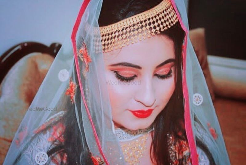 Elegant Makeovers - Price & Reviews | Delhi NCR Makeup Artist