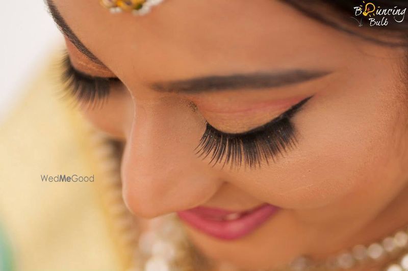 Bouncing Bulb - Price & Reviews | Bangalore Photographer