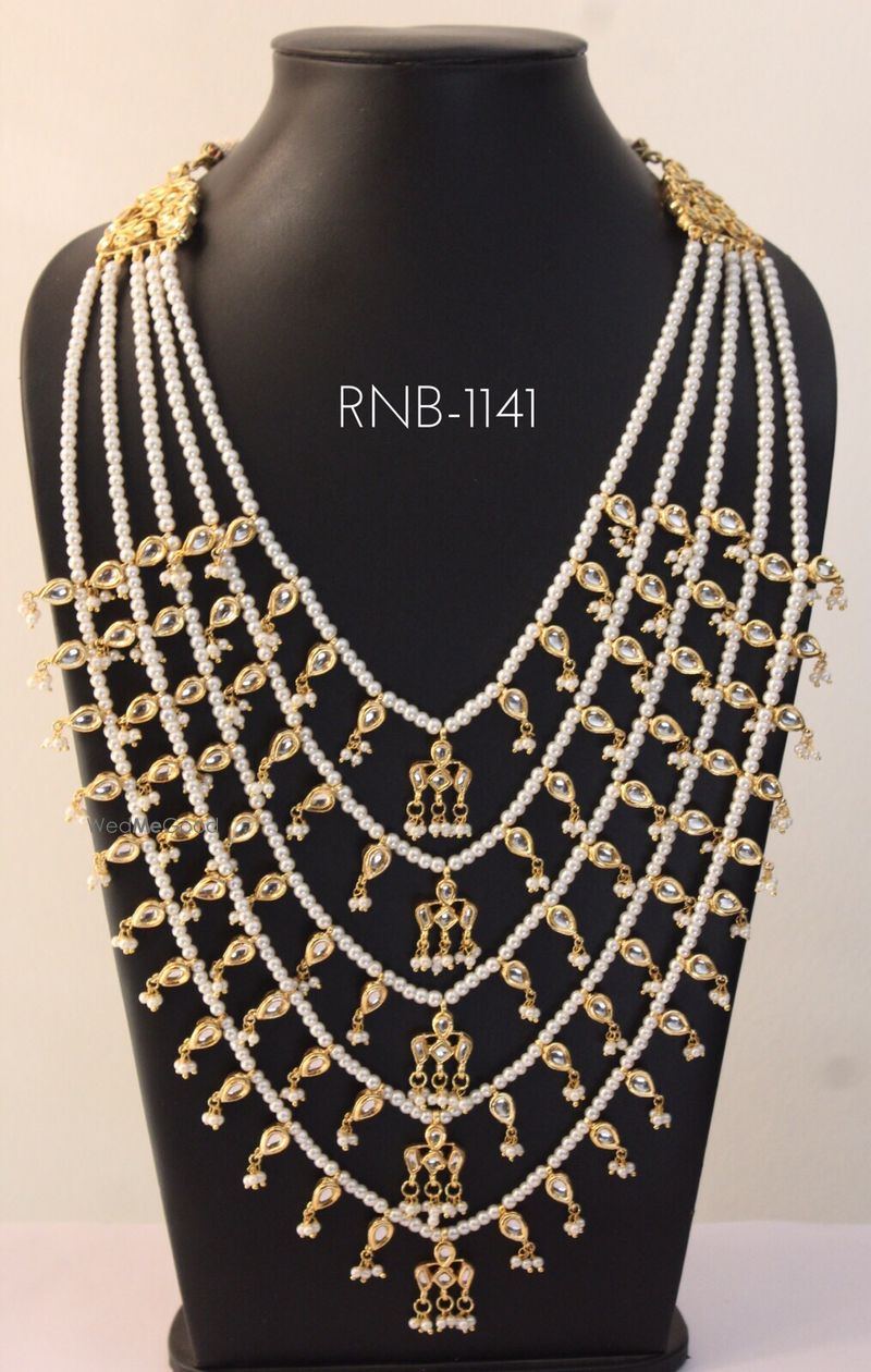 Photo of layered haar