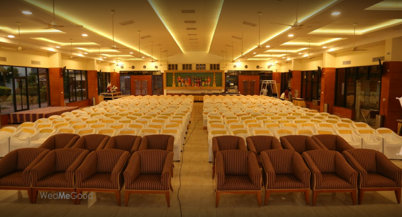 Photo By Dwaraka Palace - Venues