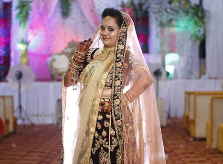 Makeup Artist Monika Pathak - Price & Reviews | Jabalpur Makeup Artist