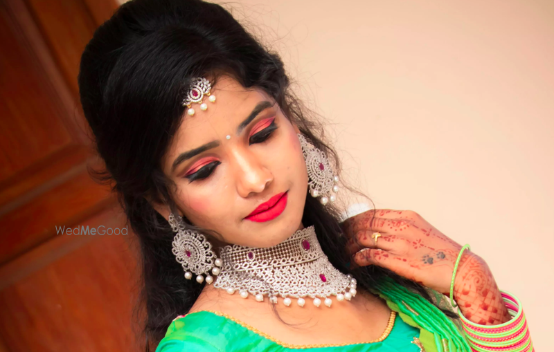 Shijila Makeover - Price & Reviews | Ernakulam Makeup Artist