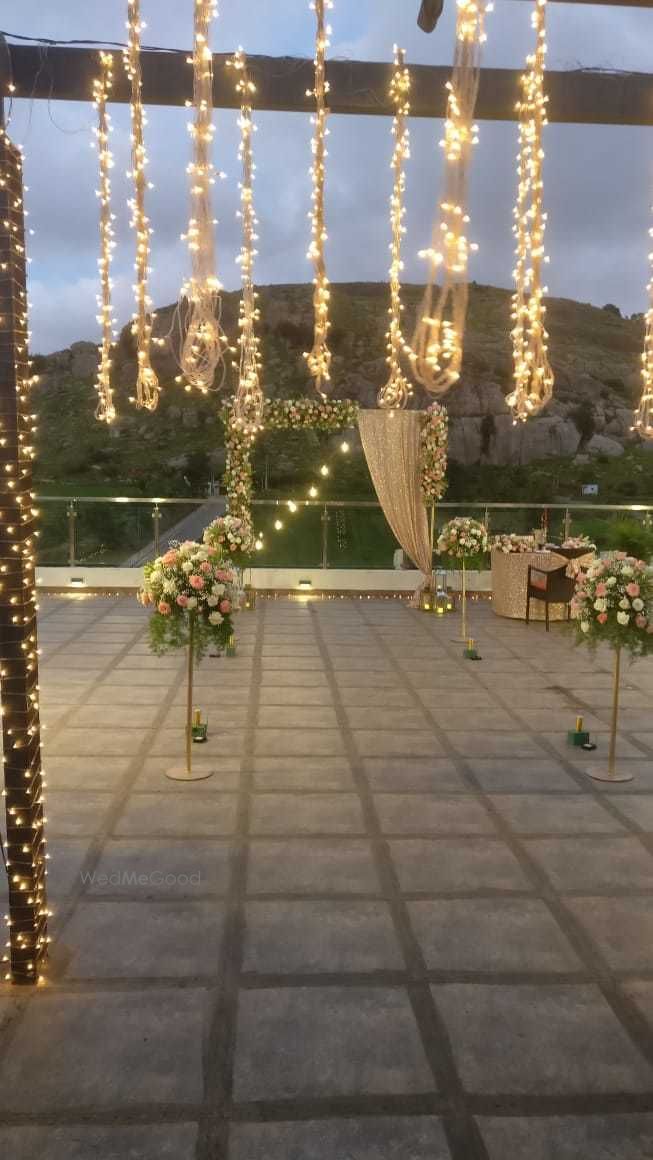 Photo By White Mist - Venues