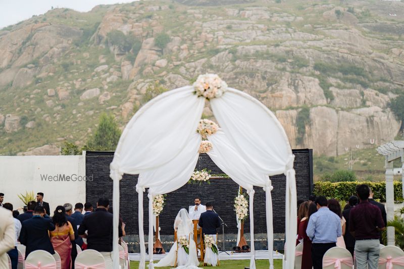 Photo By White Mist - Venues