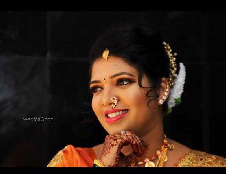 Avalon Ladies Beauty Salon - Price & Reviews | Goa Makeup Artist