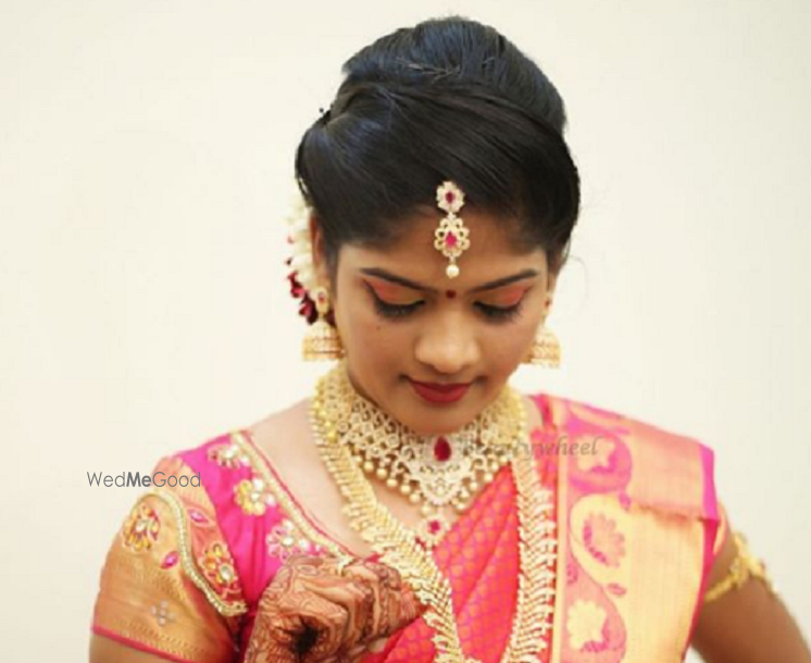 Beauty Wheel - Price & Reviews | Chennai Makeup Artist
