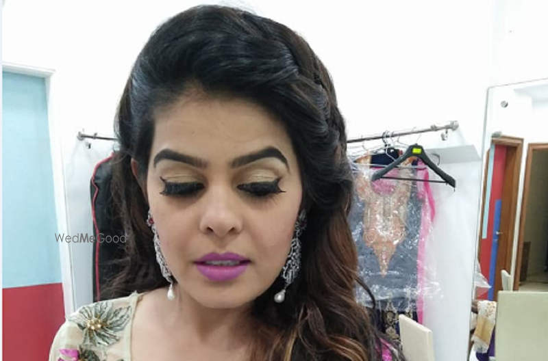 Deeps Professional Makeup Artist - Price & Reviews | Mumbai Makeup Artist