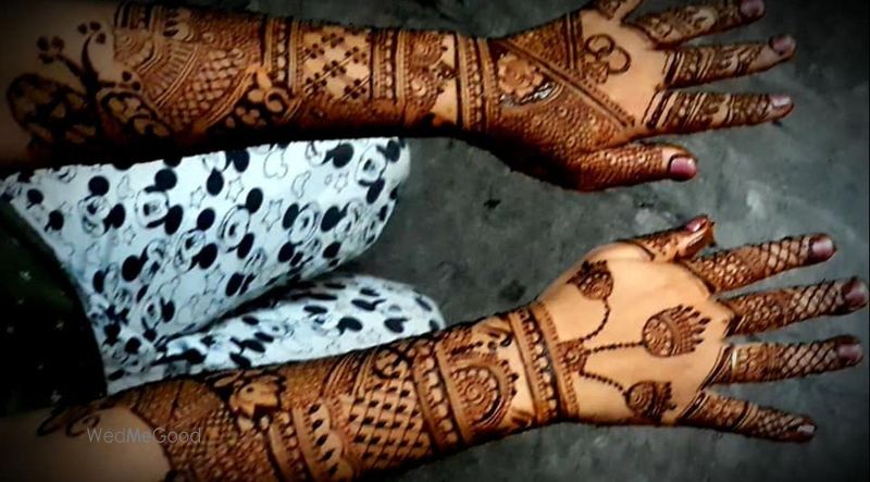 Chhaya Mehendi Artist - Rt Nagar, Bangalore | Price & Reviews
